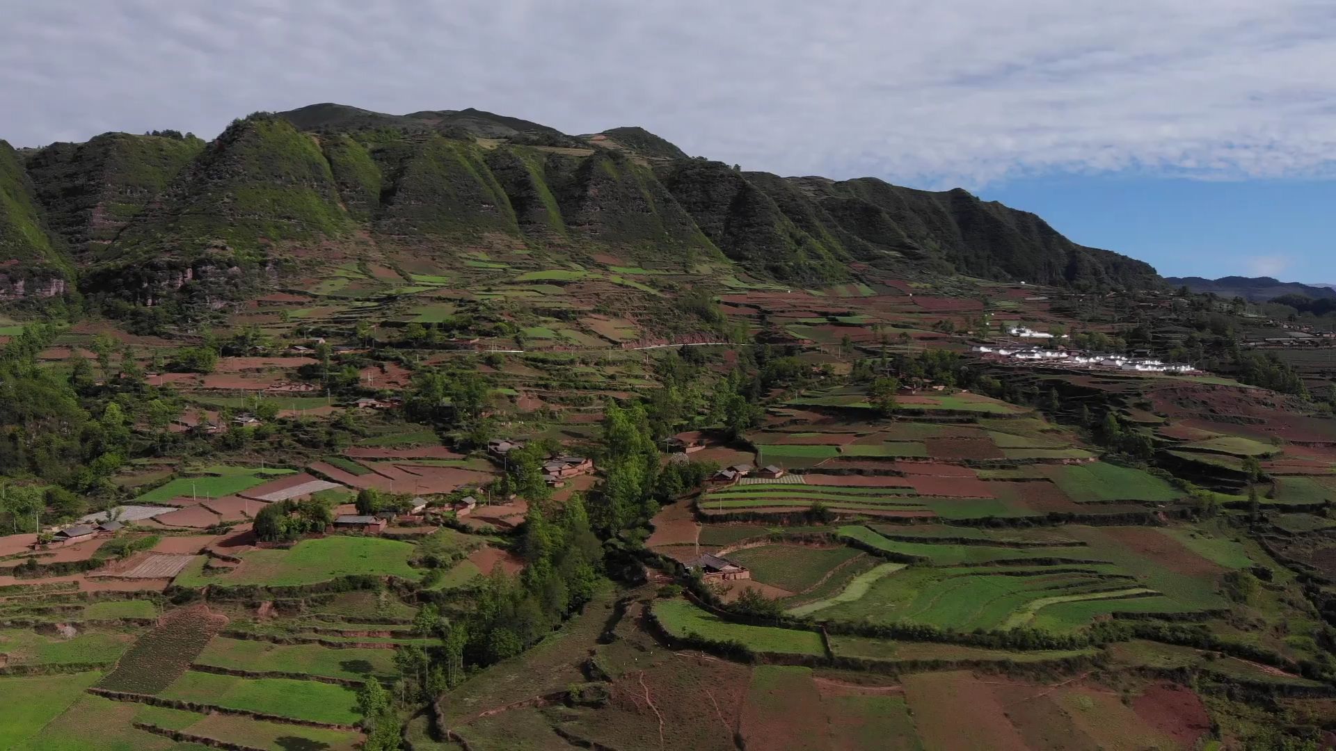 The Global Horizon- Article-Breaking the Cage of the Mountains ...